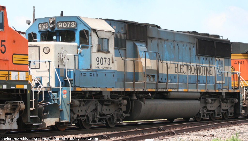 EMD 9073